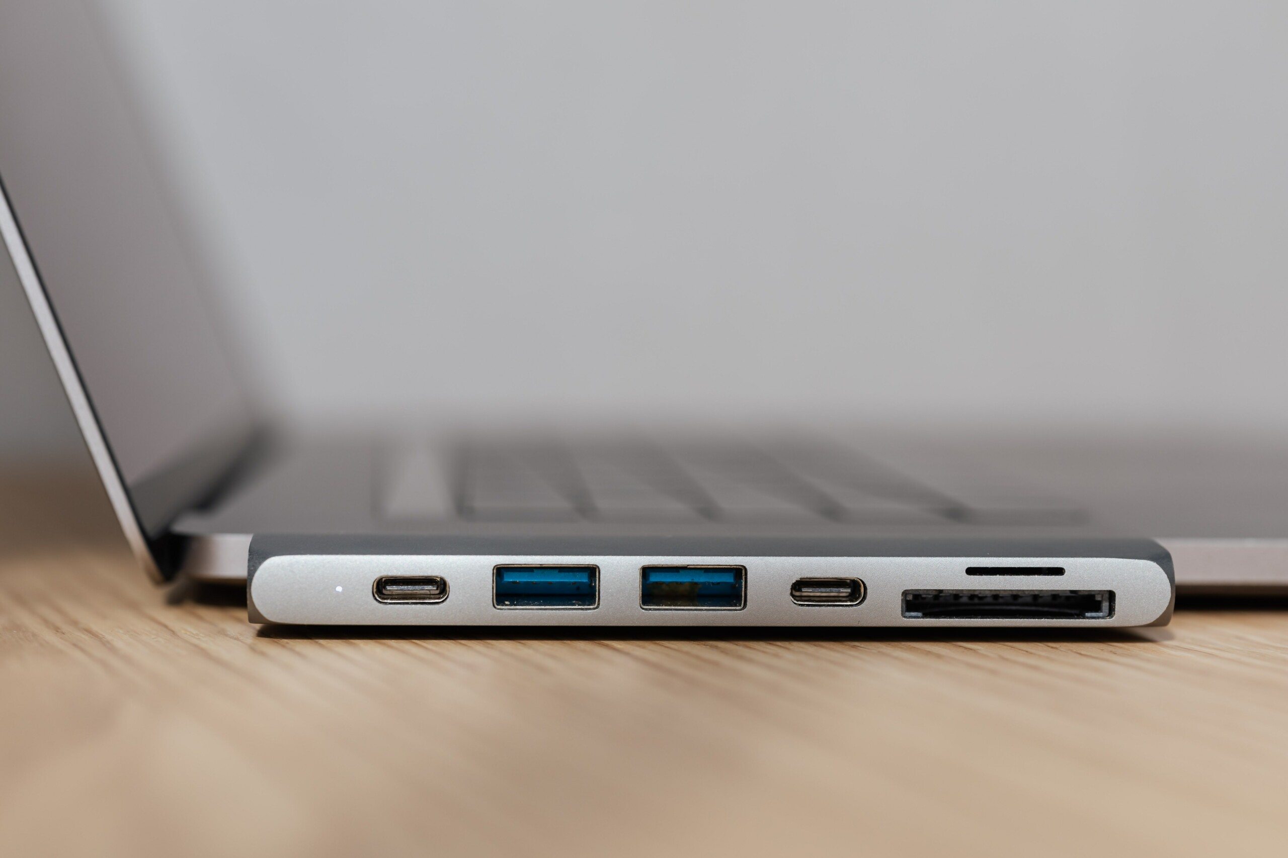 Thunderbolt: o que é essa conexão cada vez mais popular nos PCs