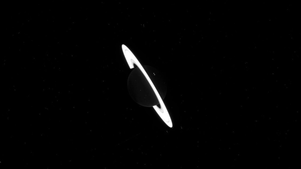 Super telescópio James Webb traz uma pequena prova das novas imagens de Saturno - BIT magazine