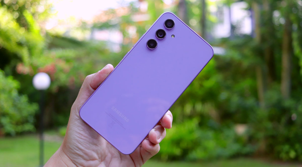 Samsung Galaxy A54: veja ficha técnica e se celular vale a pena